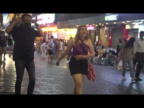 Thailand Bangkok Thaniya japanese street nightlife scenes So many freelancers - Bangkok Addicts