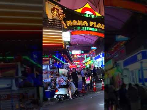 Walking Sukhumvit Soi 4, Nana Plaza, Bangkok 2024 - Bangkok Addicts